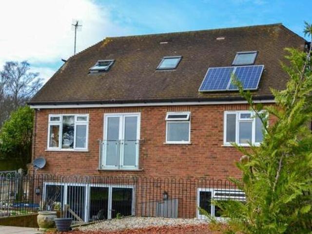 6 Bedroom Detached House For Sale In Catsfield, Battle