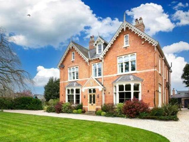 6 Bedroom Detached House For Sale In Carlton