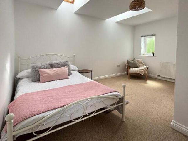 6 bedroom detached house for sale in Cheltenham Road, Gloucester, GL2