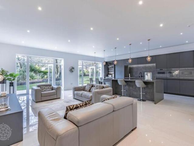 6 bedroom detached house for sale in Chorley New Road, Bolton, BL1
