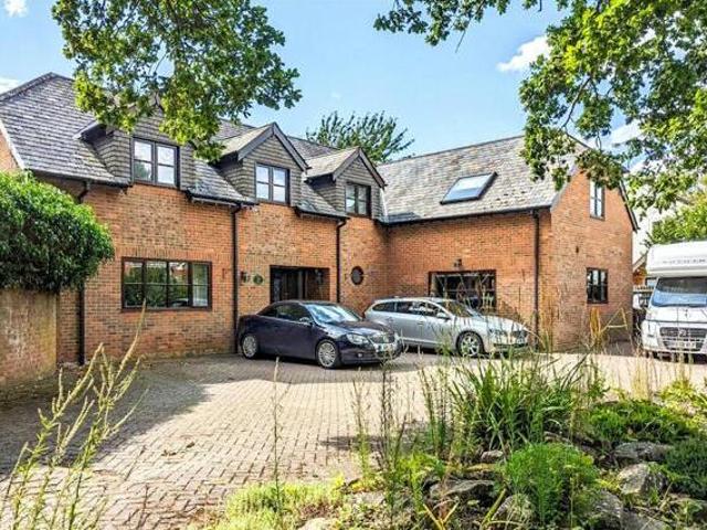 6 Bedroom Detached House For Sale In Christchurch, Dorset