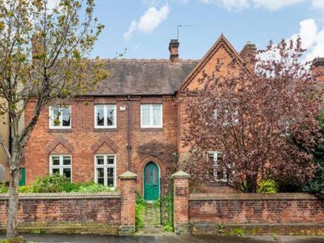 6 Bedroom Detached House For Sale In Croydon
