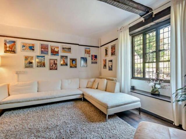 6 bedroom detached house for sale in Ashacre Lane, Worthing, West Sussex, BN13