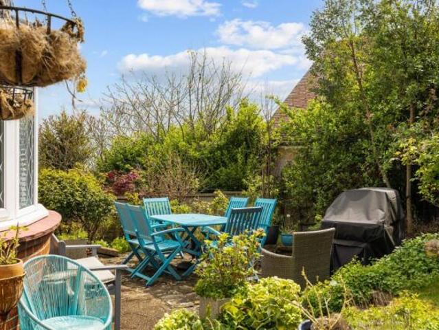 6 bedroom detached house for sale in Ashdown Avenue, Saltdean, BN2