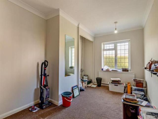 6 bedroom detached house for sale in Ashford Road, Weavering, Maidstone, ME14
