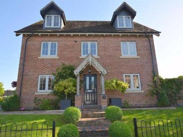 6 bedroom detached house for sale in Askew Grove Repton Derbyshire DE65