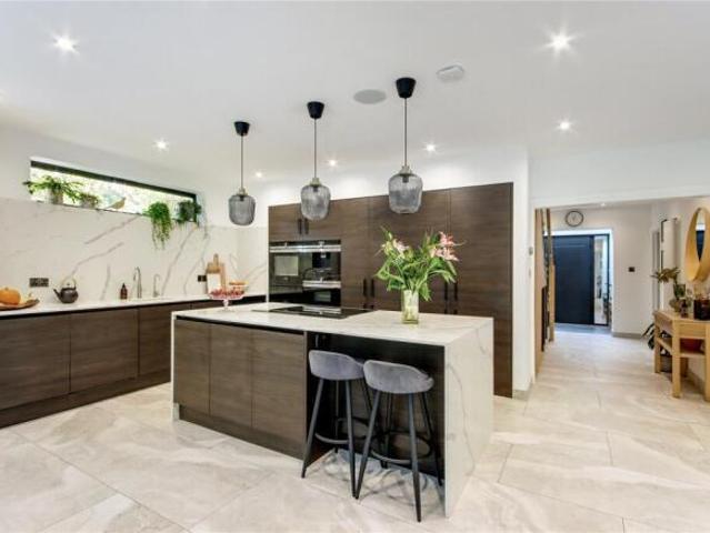 6 bedroom detached house for sale in Baden Powell Road, Sevenoaks, Kent, TN13