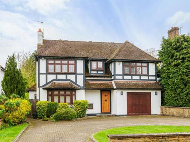 6 Bedroom Detached House For Sale In Barnet