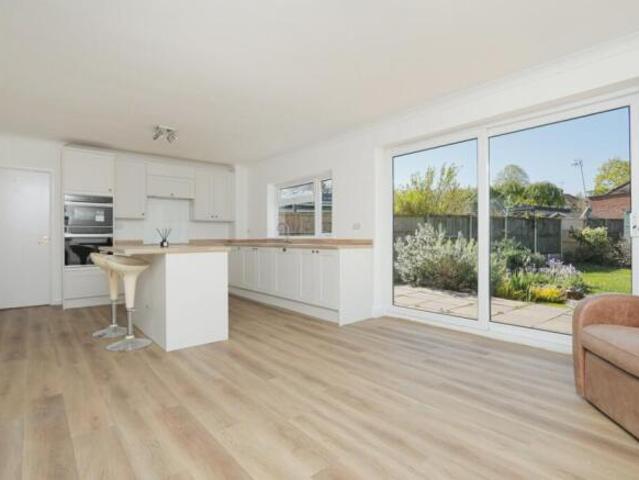 6 bedroom detached house for sale in Barton Road, Canterbury, CT1