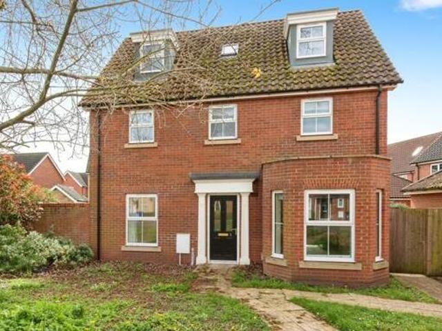 6 Bedroom Detached House For Sale In Beck Row