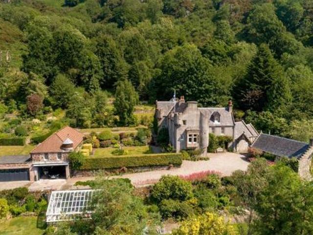 6 Bedroom Detached House For Sale In Blairlogie, Stirling