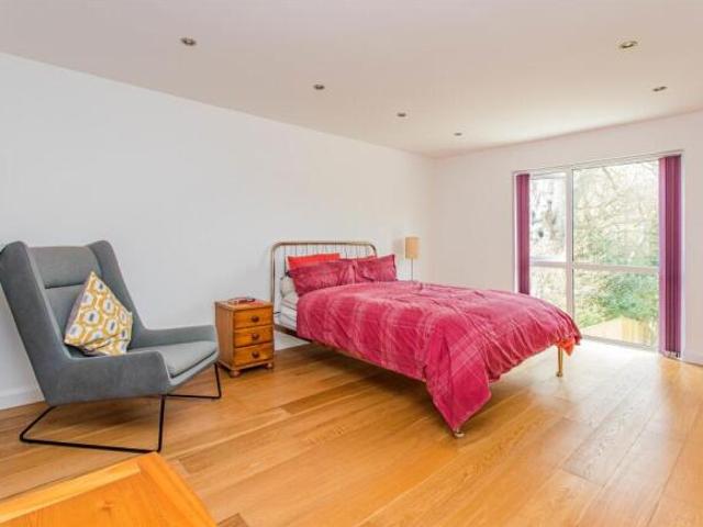 6 bedroom detached house for sale in Brattle Wood, Sevenoaks, Kent TN13