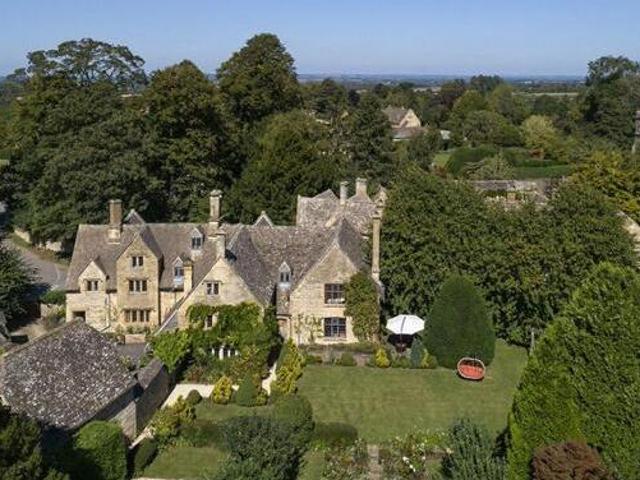 6 Bedroom Detached House For Sale In Broadway, Gloucestershire