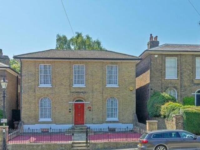 6 Bedroom Detached House For Sale In Gillingham, Kent