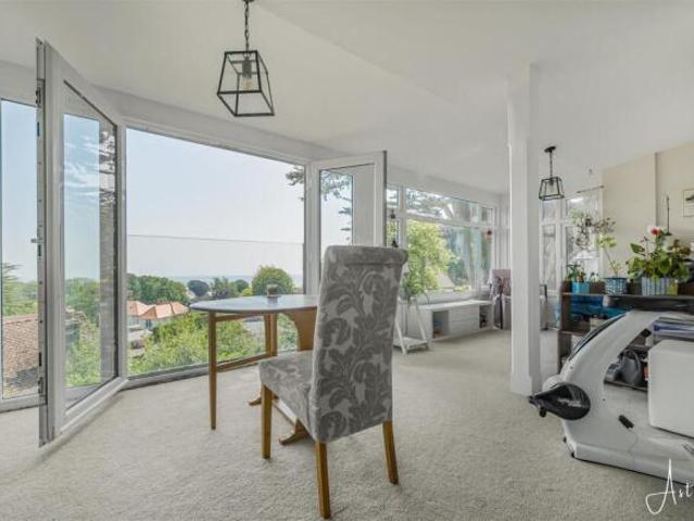 6 bedroom detached house for sale in Grange Road, West Cross, Swansea, SA3