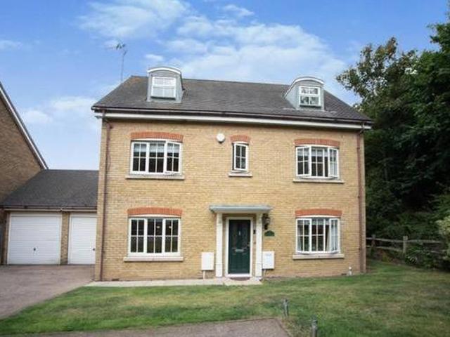 6 bedroom detached house for sale in Guinness Drive Rochester ME3