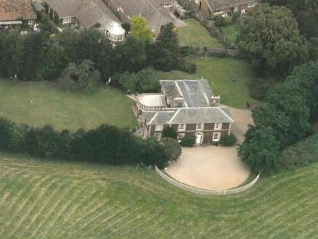 6 Bedroom Detached House For Sale In Denver