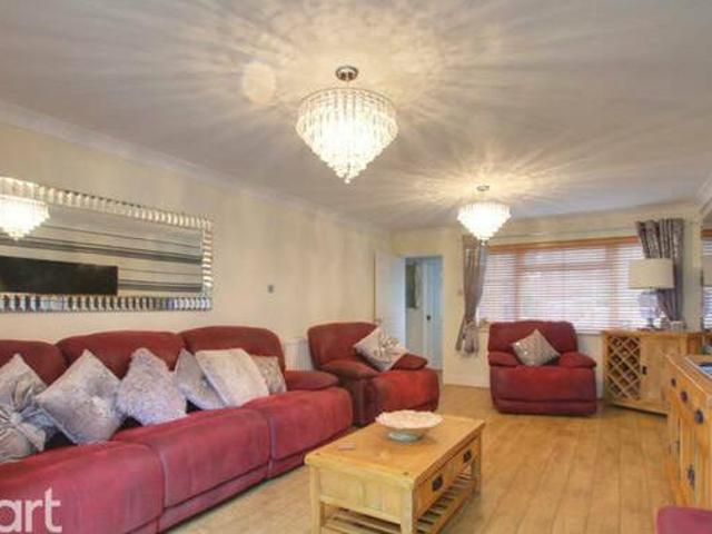 6 bedroom detached house for sale in Duchess Close Rochester ME2