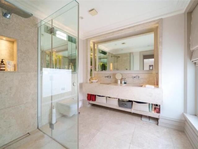 6 bedroom detached house for sale in Ellerton Road, Wimbledon, London, SW20