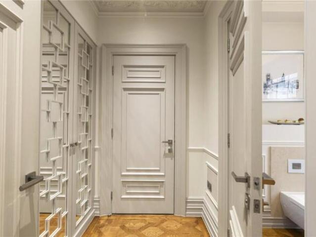 6 bedroom detached house for sale in Ellerton Road, Wimbledon, London, SW20