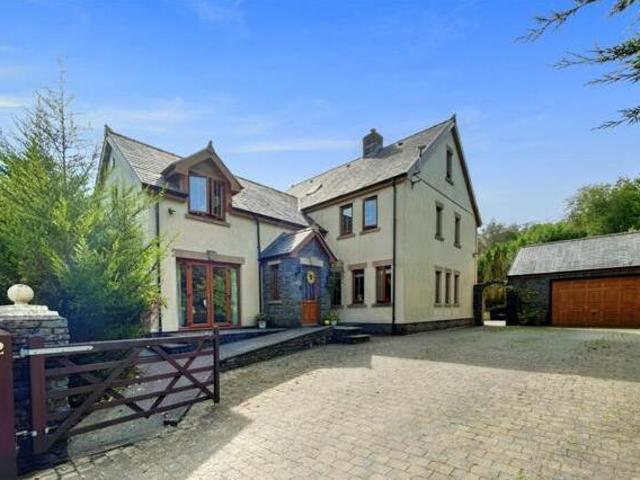 6 Bedroom Detached House For Sale In Foelgastell, Llanelli
