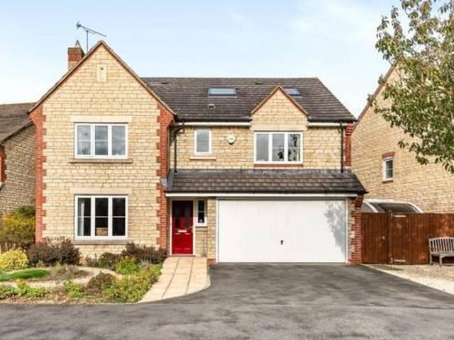 6 bedroom detached house for sale in Farm Piece Stanford In The Vale Oxfordshire SN7 SN7