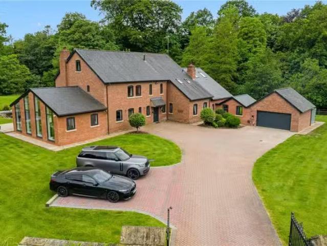 6 bedroom detached house for sale in Franklin Hill, Old Langho.