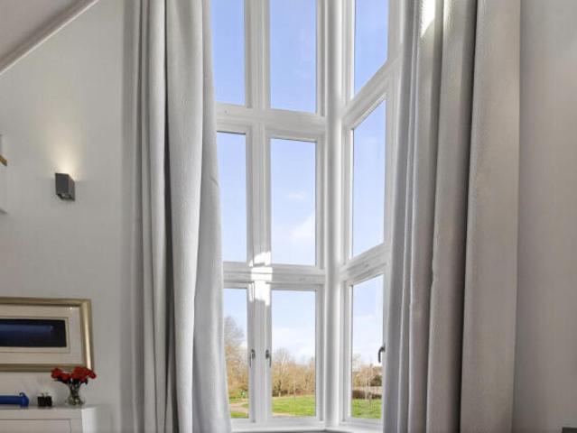 6 bedroom detached house for sale in Kemsley Crescent, Broughton, Milton Keynes, MK10