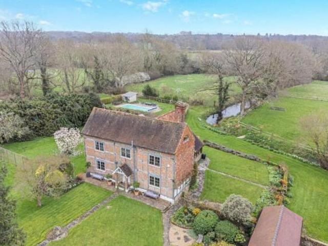 6 Bedroom Detached House For Sale In Horsham