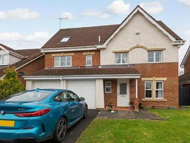 6 Bedroom Detached House For Sale In Hairmyres