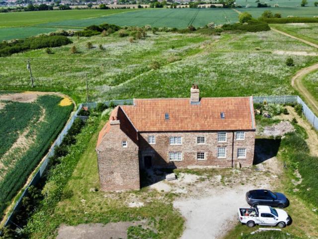 6 bedroom detached house for sale in Haltemprice Priory Farmhouse, Abbey Lane, Willerby, HU10 6FX, HU10