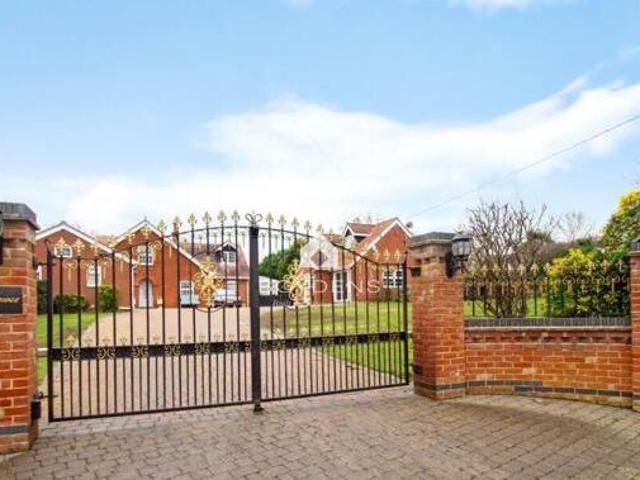 6 Bedroom Detached House For Sale In Heckford Bridge
