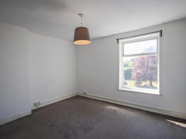 6 bedroom detached house for sale in High Street, Newington, ME9