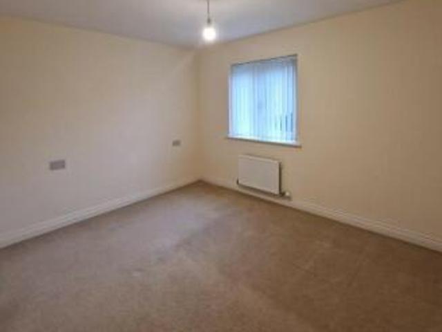 6 bedroom detached house for sale in Humbleton Road, Newcastle Upon Tyne, NE13
