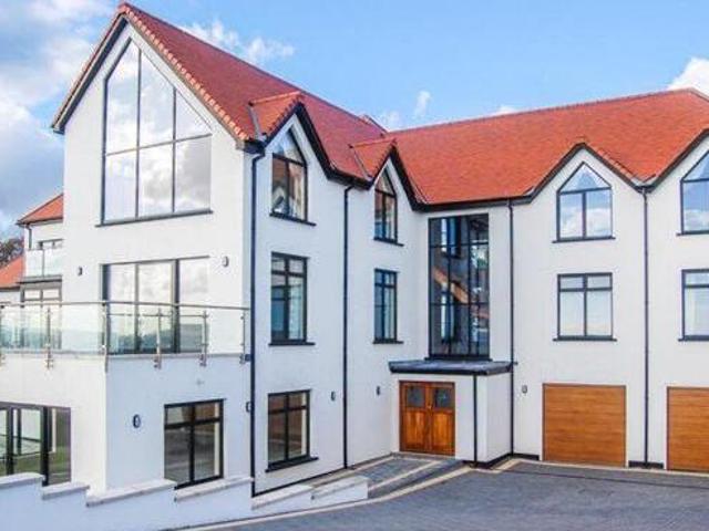 6 Bedroom Detached House For Sale In Onchan