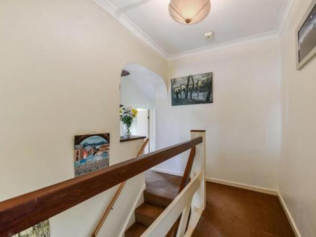 6 bedroom detached house for sale in Olivers Battery, Winchester, SO22