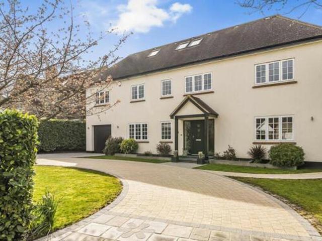 6 Bedroom Detached House For Sale In Orpington, Kent