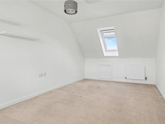 6 bedroom detached house for sale in Lobelia Lane, Cringleford, Norwich, Norfolk, NR4