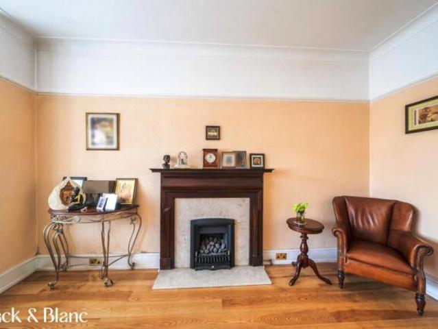 6 bedroom detached house for sale in London Lane, Bromley, BR1