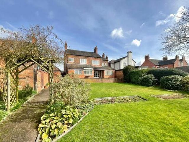 6 Bedroom Detached House For Sale In London Road, Woore