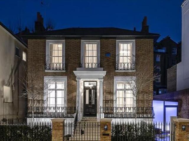 6 Bedroom Detached House For Sale In London