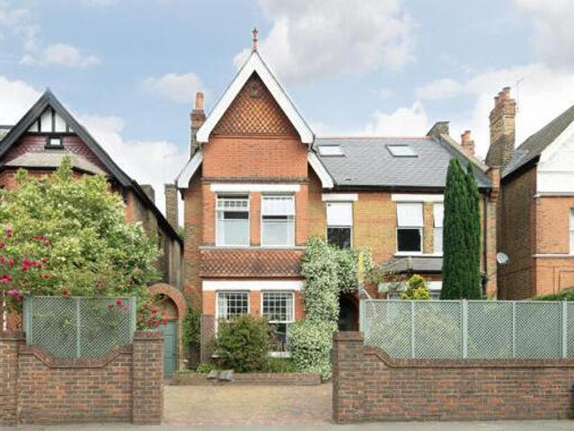 6 Bedroom Detached House For Sale In London
