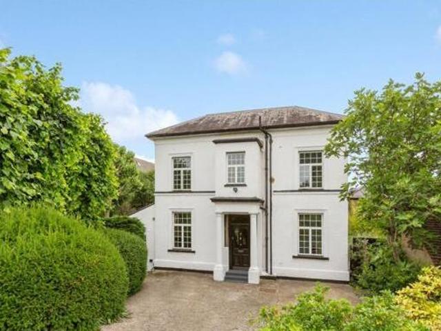 6 Bedroom Detached House For Sale In London