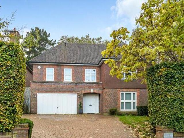6 Bedroom Detached House For Sale In London