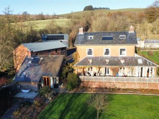 6 Bedroom Detached House For Sale In Llandrindod Wells