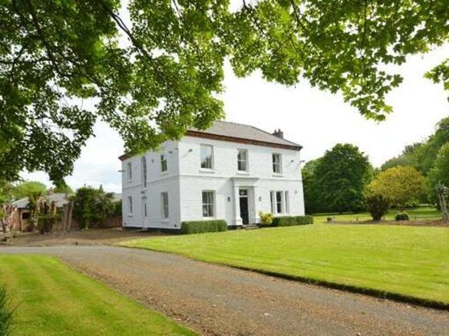 6 Bedroom Detached House For Sale In Luddington Road, Eastoft