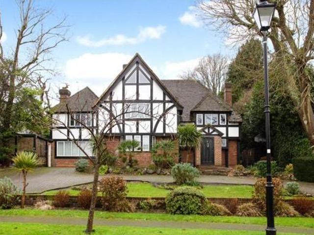 6 Bedroom Detached House For Sale In Moor Park, Middlesex
