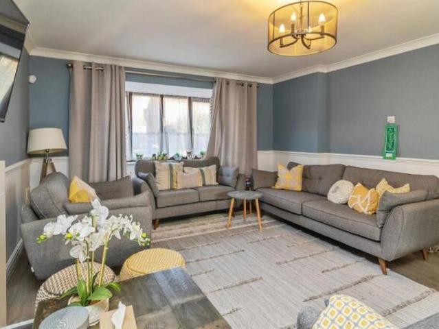 6 bedroom detached house for sale in Mayditch Place, Bradwell Common, Milton Keynes, MK13