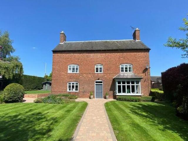 6 Bedroom Detached House For Sale In Midway