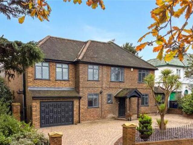 6 Bedroom Detached House For Sale In New Barnet